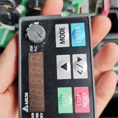 台达变频器MS300系列面板  KPMS-LE01 成色漂亮 质量保证