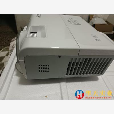 宏基  Acer T212A 短焦投影仪
