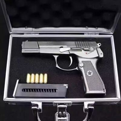 成年人合法玩具枪仿真玩具手炝92金属教具模型枪1:2.05抛不可发射