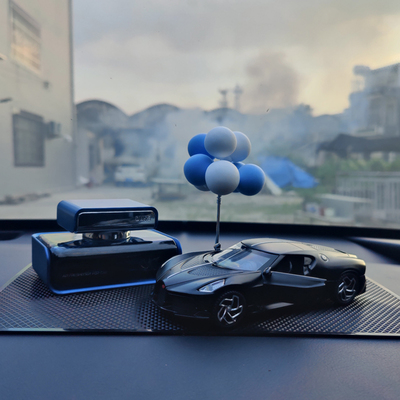 速发2021汽车中士台摆件男奢创意车内摆件高档车载轻控品装饰