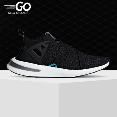 阿迪达斯女透气缓震经典运动鞋