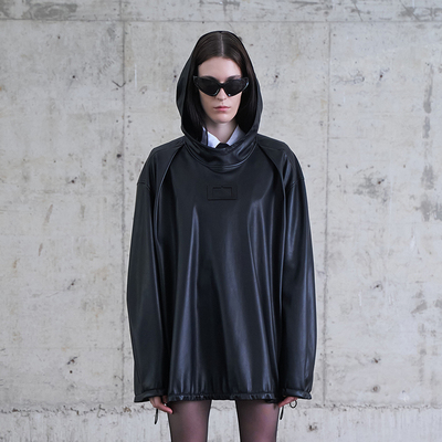 AKTK【范丞丞/贺鑫隆明星同款】金属扣连帽套头环保蛋白皮卫衣