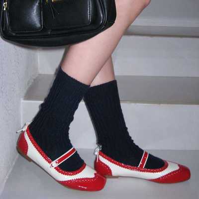 ElegiFemme2024原创Isabella布洛克雕花拼色玛丽珍鞋浅口平底单鞋