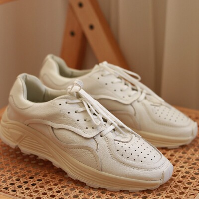 2024新款春夏季小白鞋青春潮流百搭增高厚底男女白色运动休闲板鞋