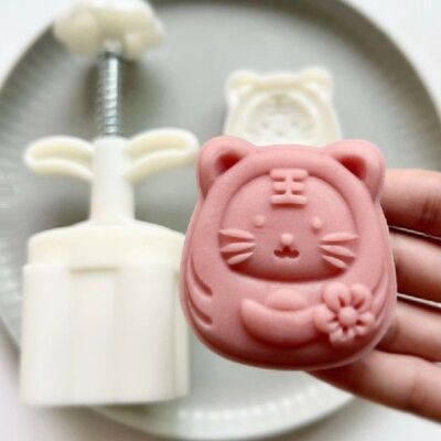 极速75g Cute Tiger Shape Pastry Moulds Mooncake Molds Moonca