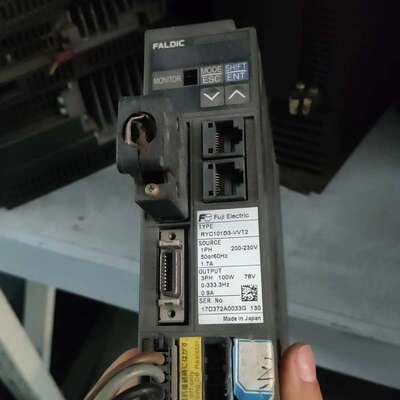可维修驱动器RYC101D3-VVT2 100W便宜议价