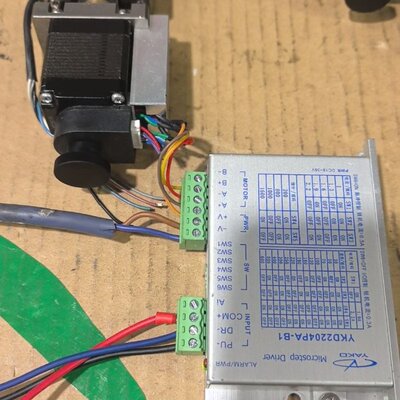 可维修信浓YARAK电动微调平台，L4015-SSL-2C，议价