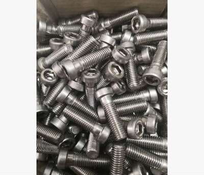 DIN6912内六角圆柱头带导向孔螺钉 M10*100