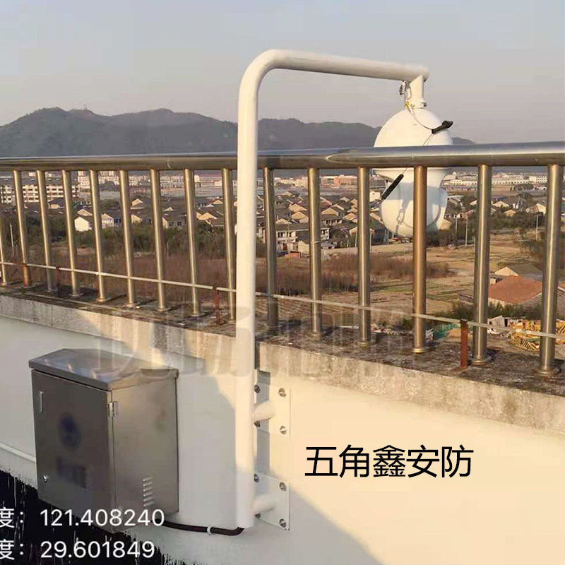 好货进出口栅栏机照车牌监控杆支架高空抛物枪机球机监控立杆立柱