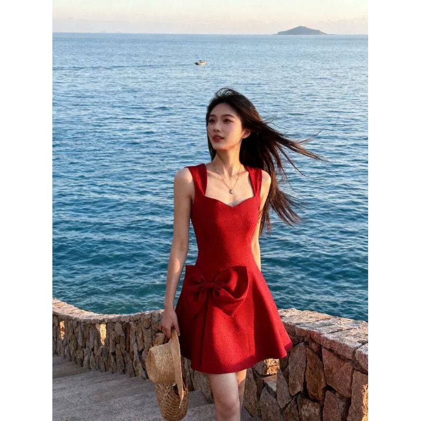 爆款法式红色吊带连衣裙子夏季女装御姐风性感收腰短裙女QD90358
