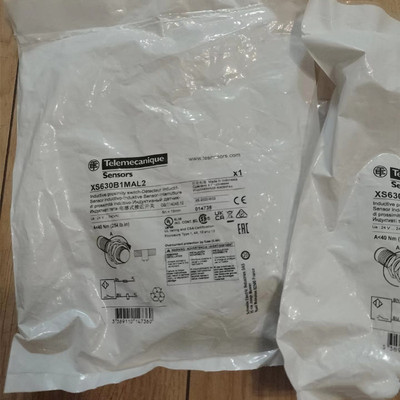 原厂全新优惠保护开关XUC2ARCTL2 XS118BLNAL2 XS112BLNAL2