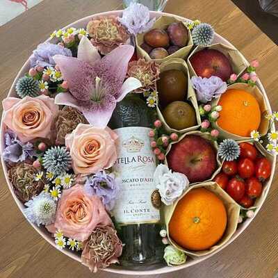 Fruit Flower box round gift package with windowtype holes