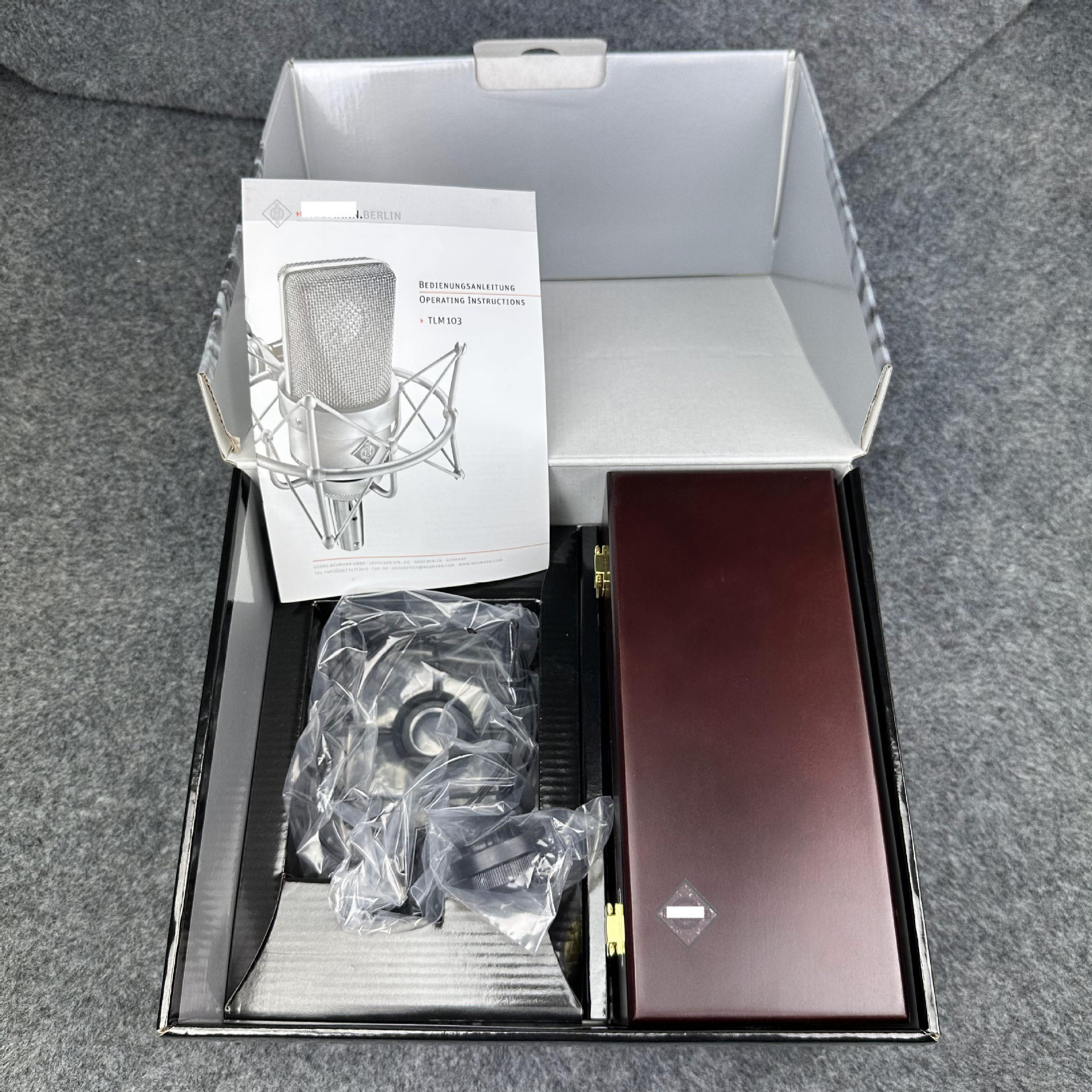 跨境鼓麦克风 TLM103黑色木盒包装大振膜电容有线鼓话筒直播