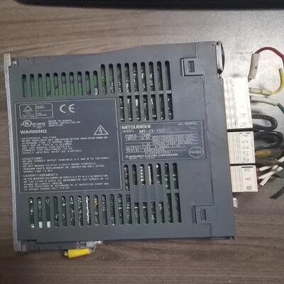 三菱MTSUBISHI驱动器   MR-J3-10A议价
