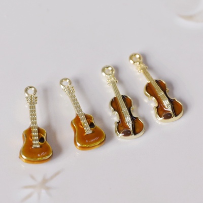 复古音乐会小众乐器吊坠吉他小提琴创意DIY手工项链手链手帐挂件