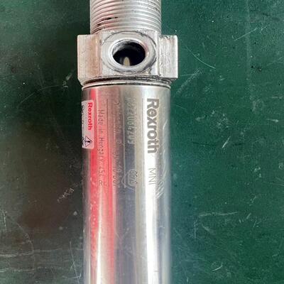 Rexroth 力士乐气缸   0822084209（憨憨电子）