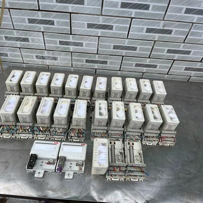 议价。CI801 3个。DO801 1个。CI8可维修