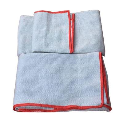 厂家供应陶瓷纤维灭火毯玻璃纤维高温防火毯阻燃隔热逃生毯防火毯