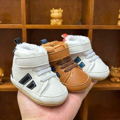 新款0-1岁冬季加绒保暖婴儿小白鞋防滑软底高帮不掉鞋宝宝学步鞋