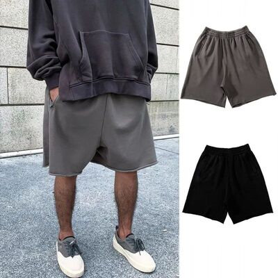 Solid color loose straight shorts for men 纯色宽松直筒短裤男