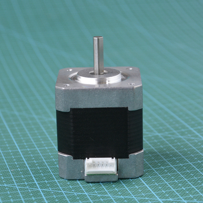 3D印表机 步进马达 NEMA17 长度48MM 电流1.68A 单扁轴 /SM009