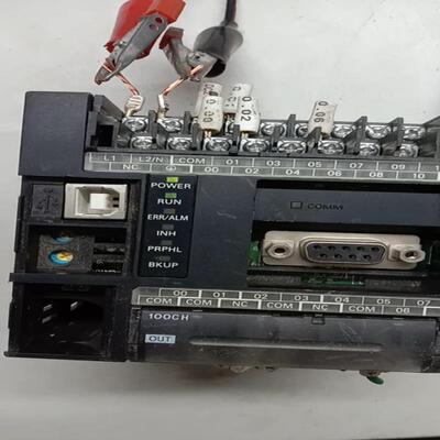 议~欧姆龙PLC主机CP1E-N20DT-A  成色如图