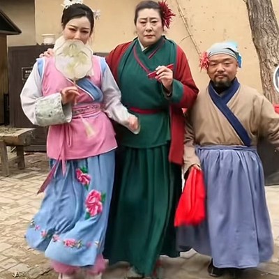 速发古装开封王孙婆说媒服王媒婆汉服装干娘服装媒二娘服装新款汉