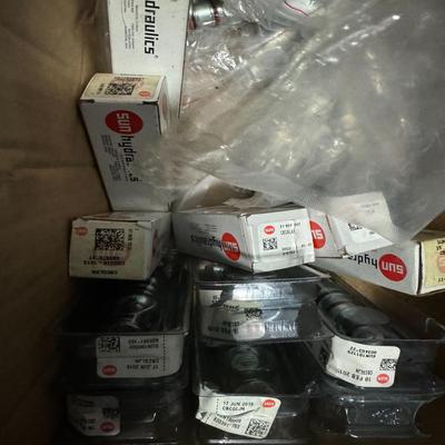 CBCGLJN，sun美国太阳插装阀，60L/min平衡阀，（反映电子）