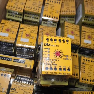 （议价）兹PNOZ安全继电器PilZ XV3 774540 全新
