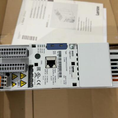 E84AVHCE2222VX0 变频器 伦茨8400系列 2.2KW 工控设备议价维修
