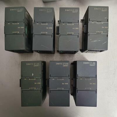 EM DR08 EM AR02 PLC模块 S7-200 SMART 工控扩展模块议价维修