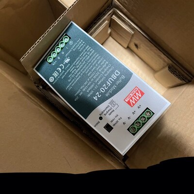 台湾明纬开关电源DBUF20-24 24V/20A 导轨型缓冲模块工业控制设备