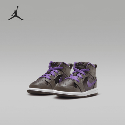 Nike/耐克正品JORDAN婴童经典耐磨休闲运动板鞋DQ8425-215