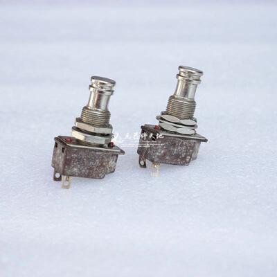 闪电有水迹220V 3A 127V 5A2脚按式开关 按钮开关