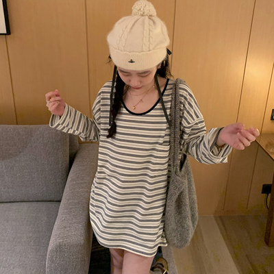 uungchuuu 25FW 大大宽松条纹长袖打底T恤