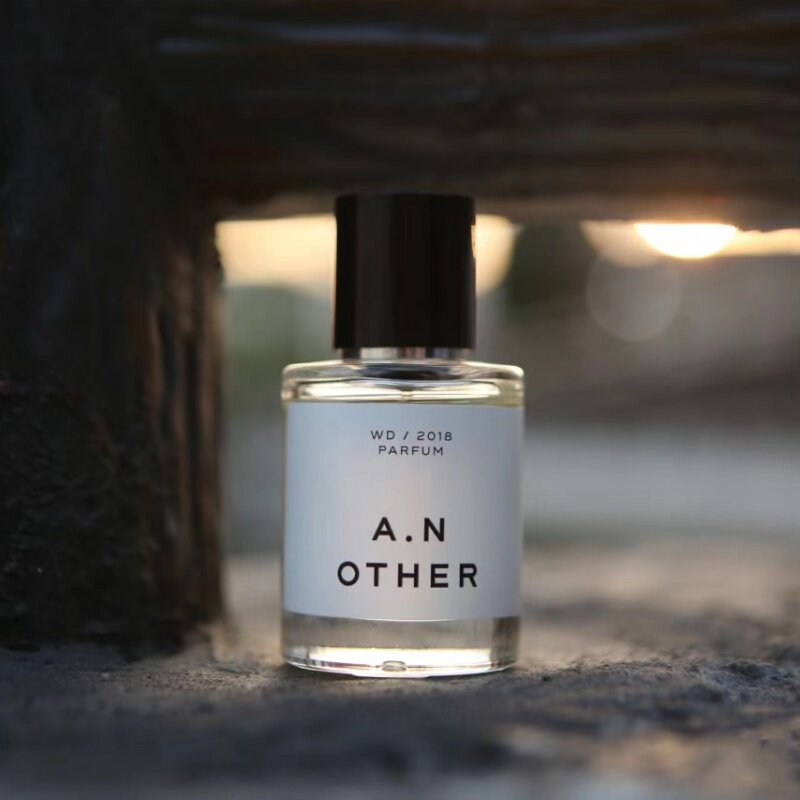 A.N OTHER香水otherstories迈阿密哈瓦那的忧伤含羞草的香气试香