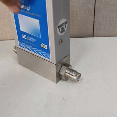 Aera流量计 FC-R7700CD，2000SCCM，成色议价