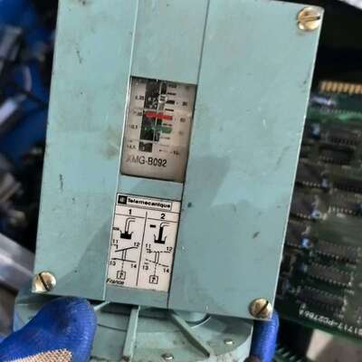 议价法国Telemecanique XMG-B092压力可维修
