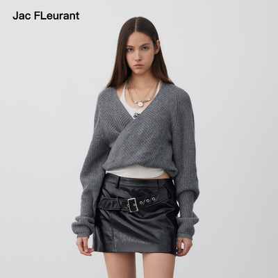 郑合惠子同款JAC FLEURANT2026秋季女露肩撞色扭结假两件灰色毛衣