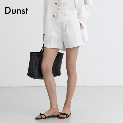 Dunst夏季款女士清爽舒适显瘦双褶涧装饰休闲棉麻短裤UDPA5B231
