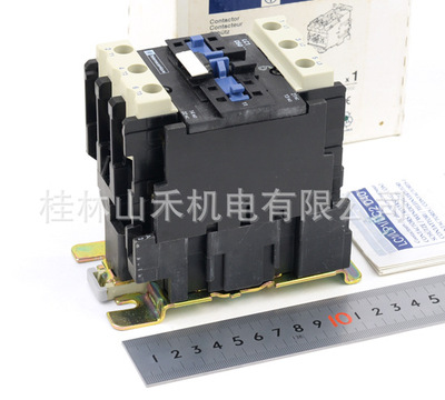 Telemecanique コンタクタ LC1 D5011L7(AC200V)