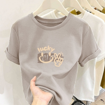 夏季新款Luck笑脸比耶纯棉圆领短袖t恤女时尚修身半袖小个子上衣