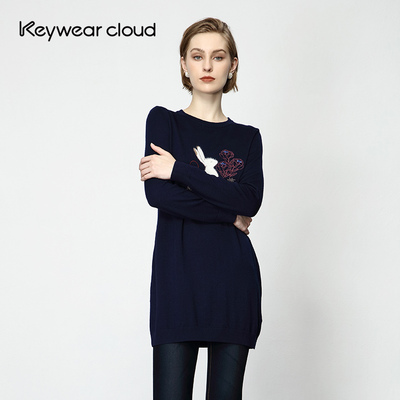 Keywearcloud奇威秋冬兔年绣花圆领长版针织衫
