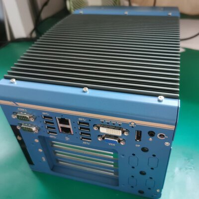 议价Neousys Nuvo-8108GC人工智能边缘计算工控机