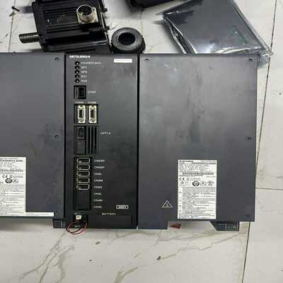 三菱四合一驱动器 89成新MDSDM SPV3-2008~议价