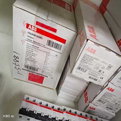 ABB塑壳断路器10055881 T3N250 TMD80~询价
