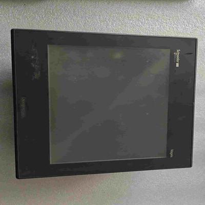 施耐德触摸屏，型号HMIGXO5502，实物拍摄，功能正常。--议价商品
