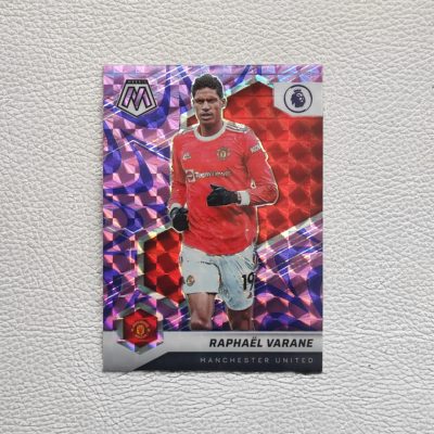 Panini 2021 英超Mosaic 绝版 曼联 瓦拉内 紫 折射 球星卡
