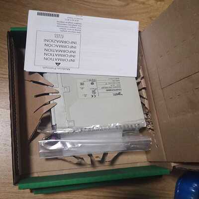 配件施耐德PLC模块TSXP57453AM全新现货议价