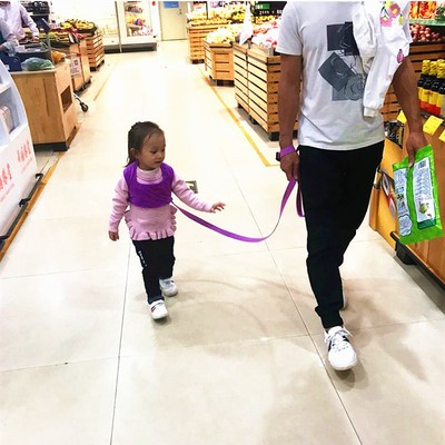 儿童防走失带牵引绳小孩防丢绳手环宝宝安全溜娃神器防走丢失背带